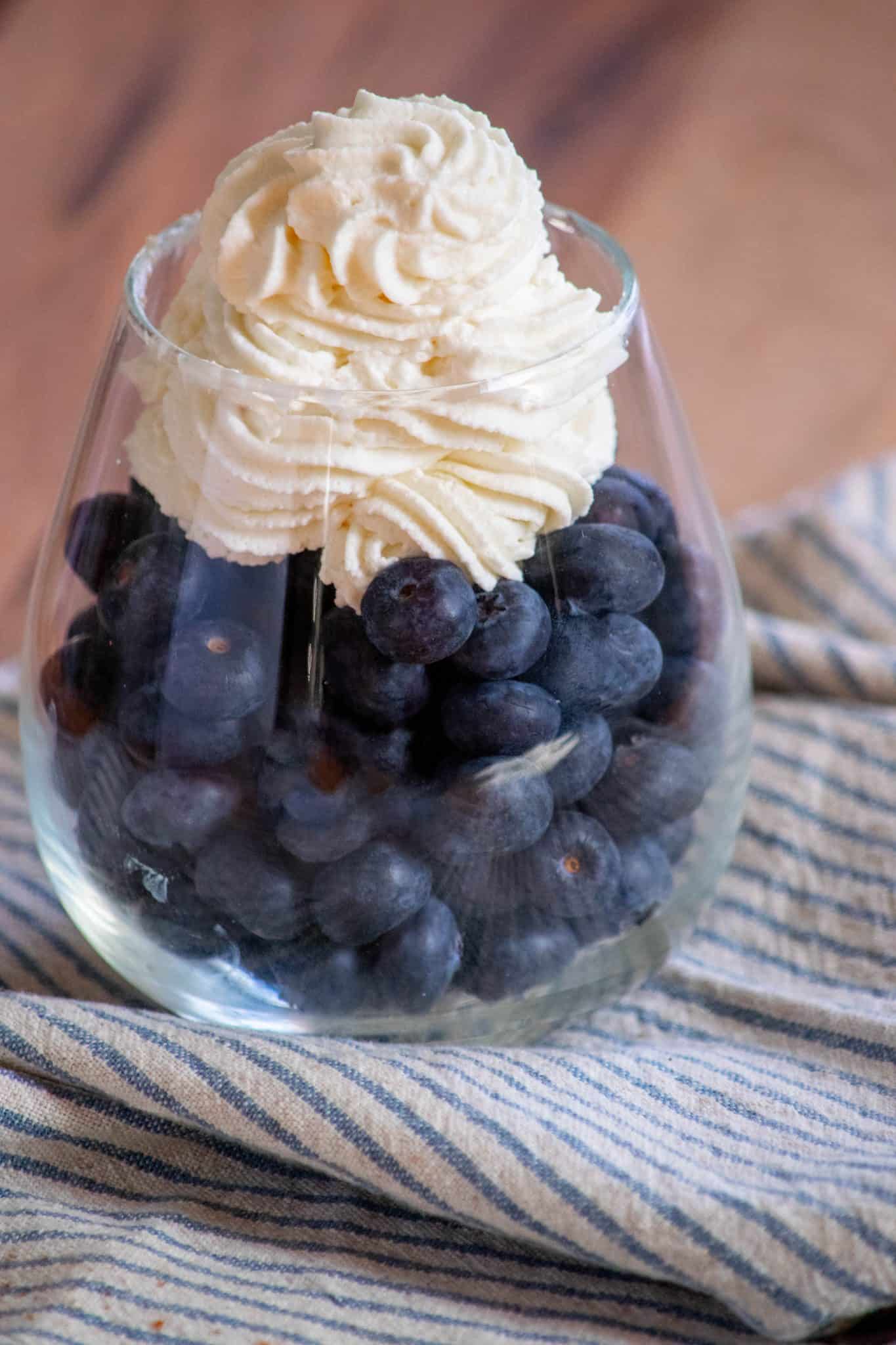 Honey & Rum Whipped Cream : Jawns I Cooked