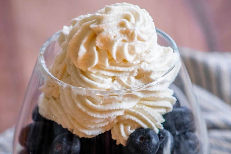 Honey & Rum Whipped Cream : Jawns I Cooked