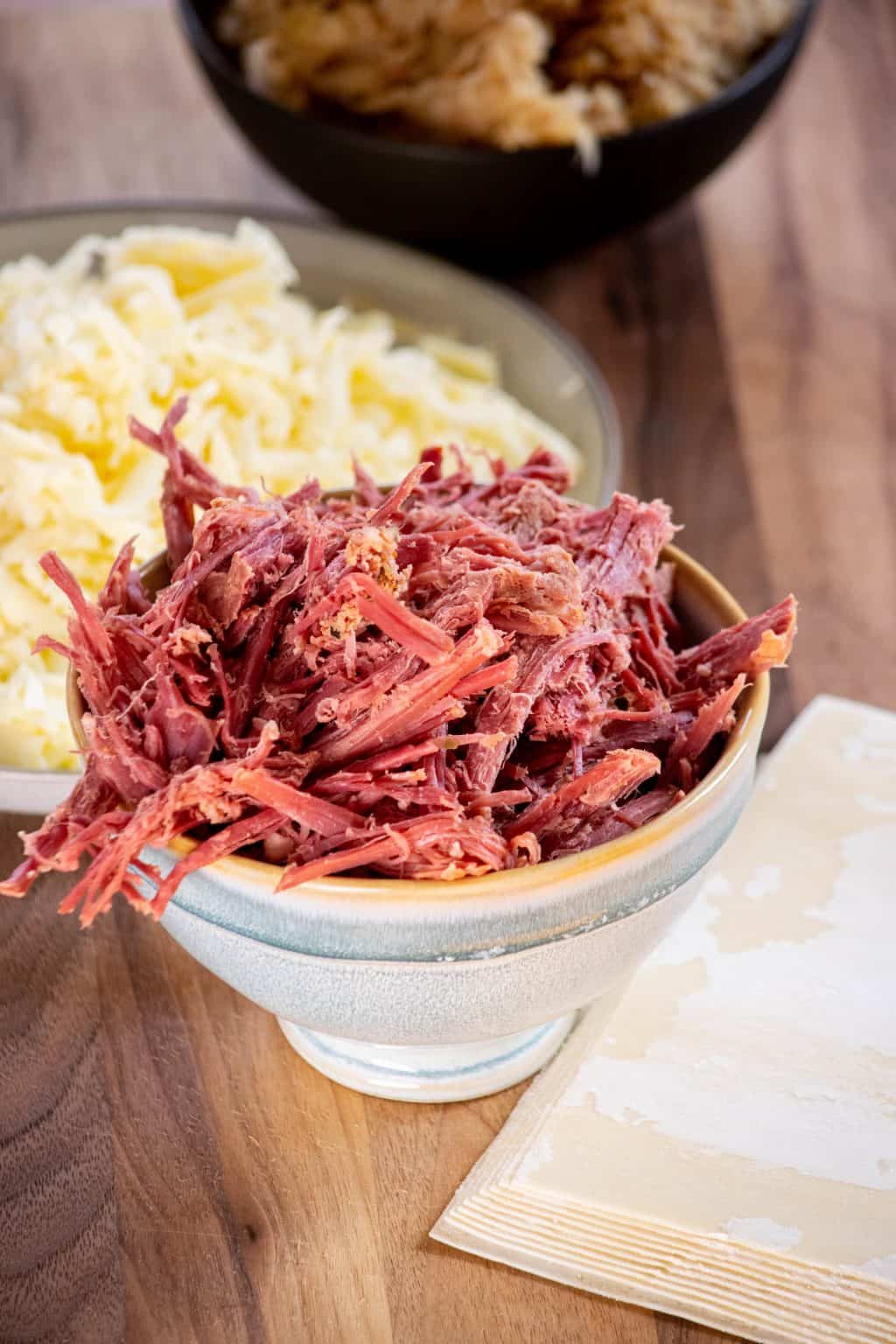 Easy Reuben Egg Rolls with Bacon Beer Sauerkraut : Jawns I Cooked