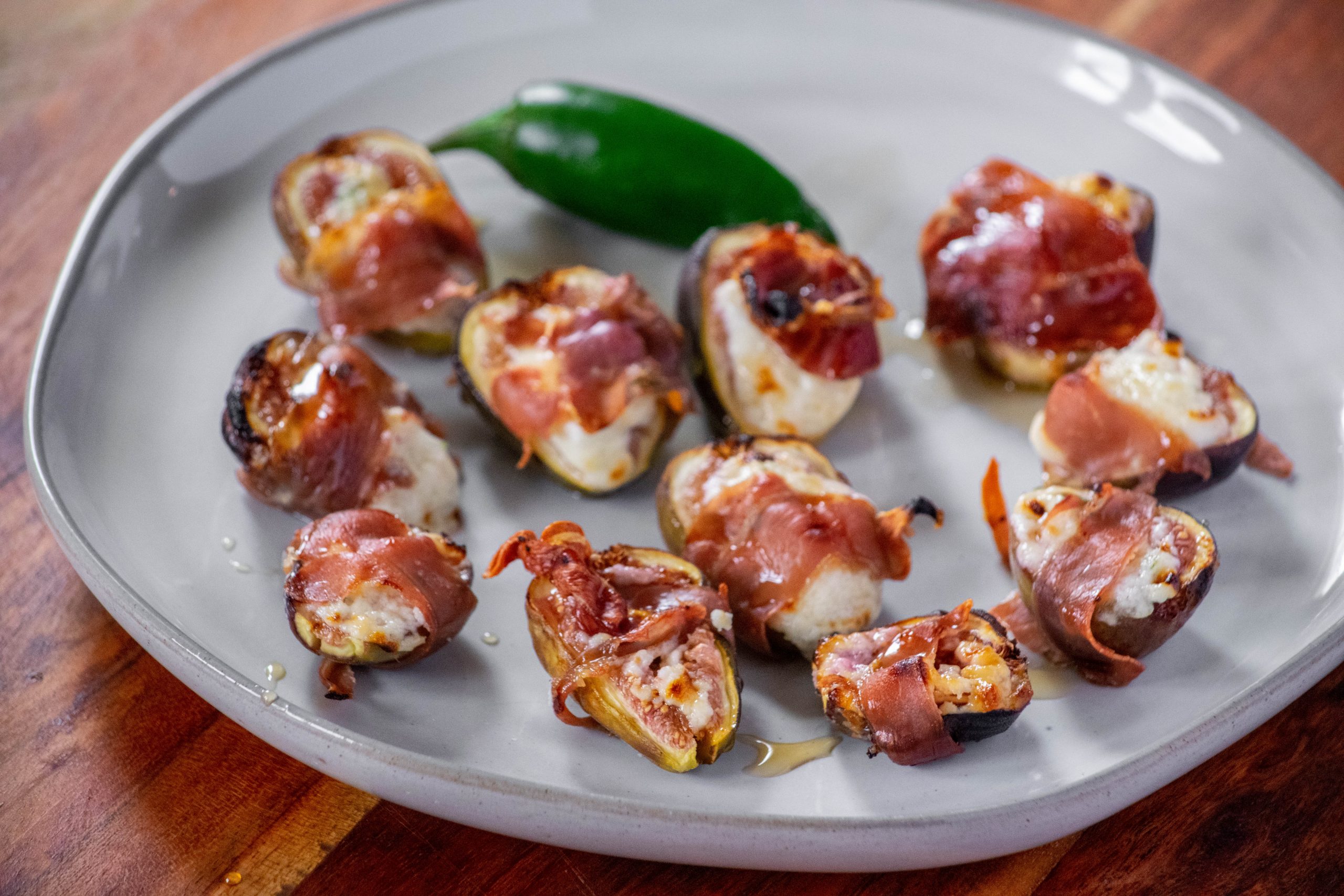 Spicy Fig Goat Cheese Bites : Jawns I Cooked