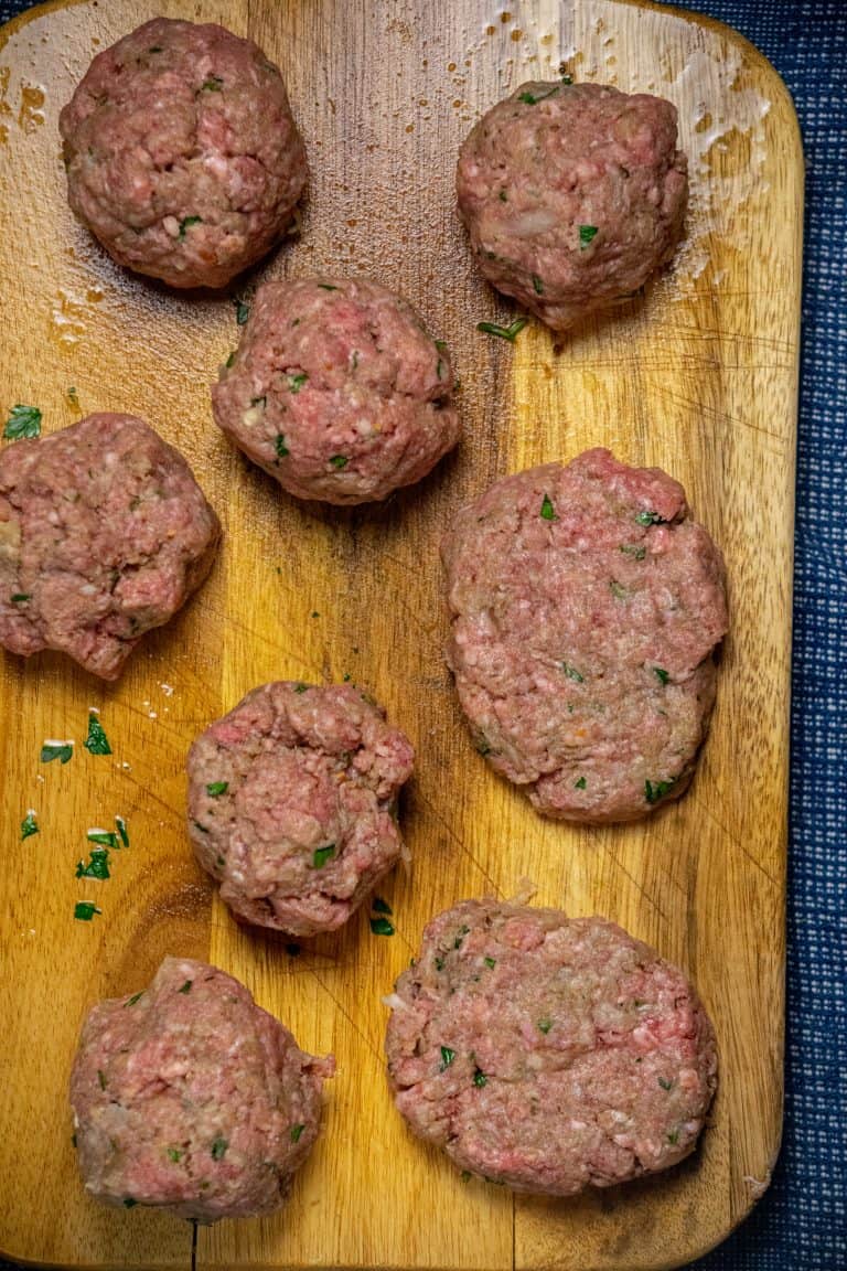 Moist Burger Steak Recipe with Mushroom Gravy : Jawns I Cooked