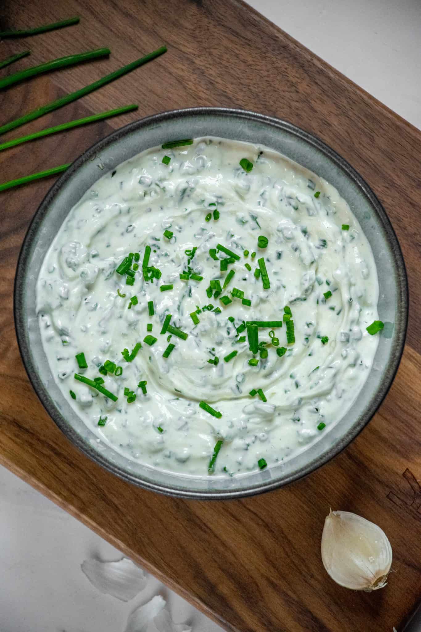 Easy Sour Cream and Chive Dip Recipe : Jawns I Cooked