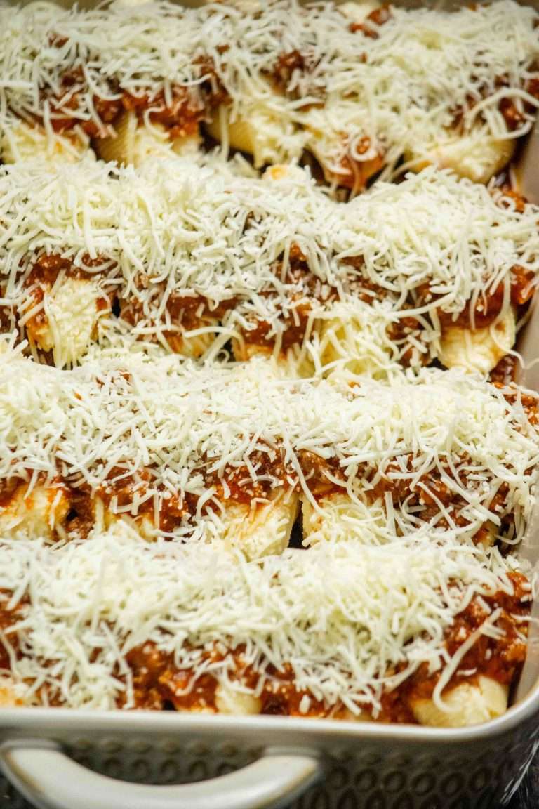 Cheesy Stuffed Shells with Ground Beef Meat Sauce : Jawns I Cooked