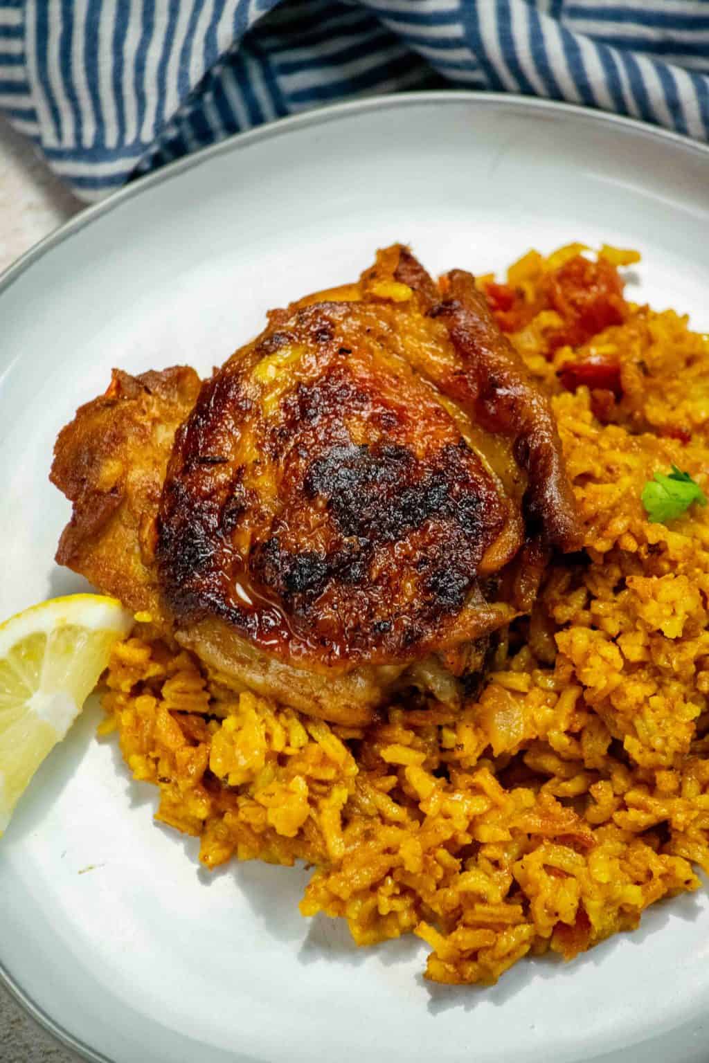 Easy One Pot Spanish Chicken and Rice Skillet Recipe : Jawns I Cooked