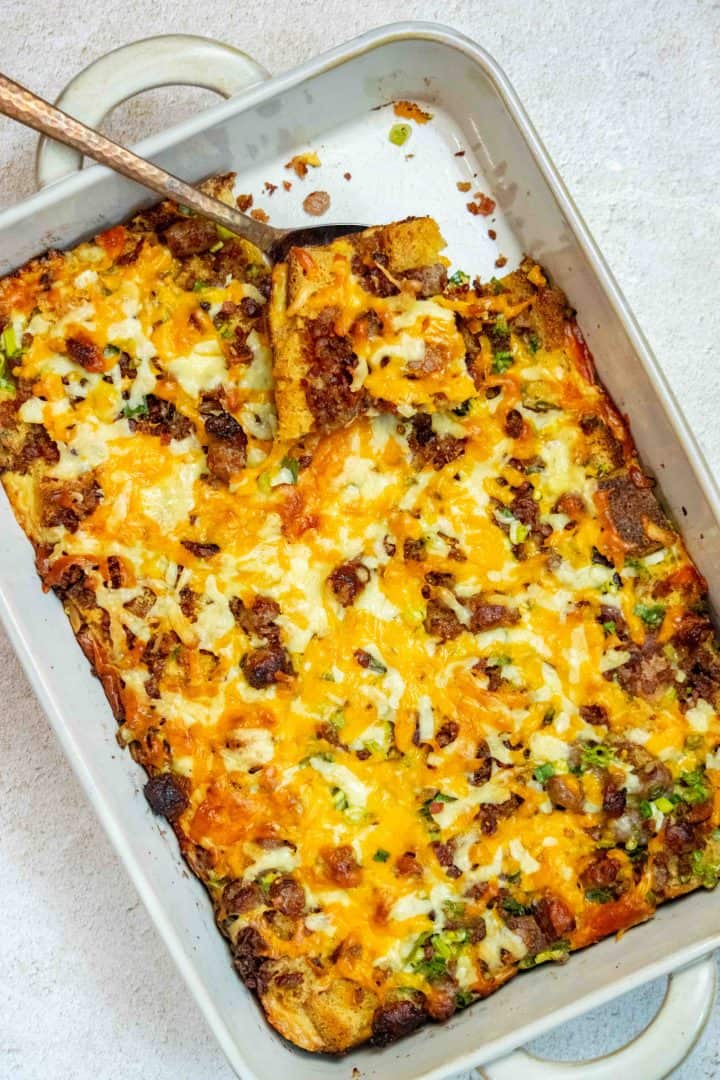 Sausage, Bacon and Egg Cornbread Breakfast Casserole : Jawns I Cooked