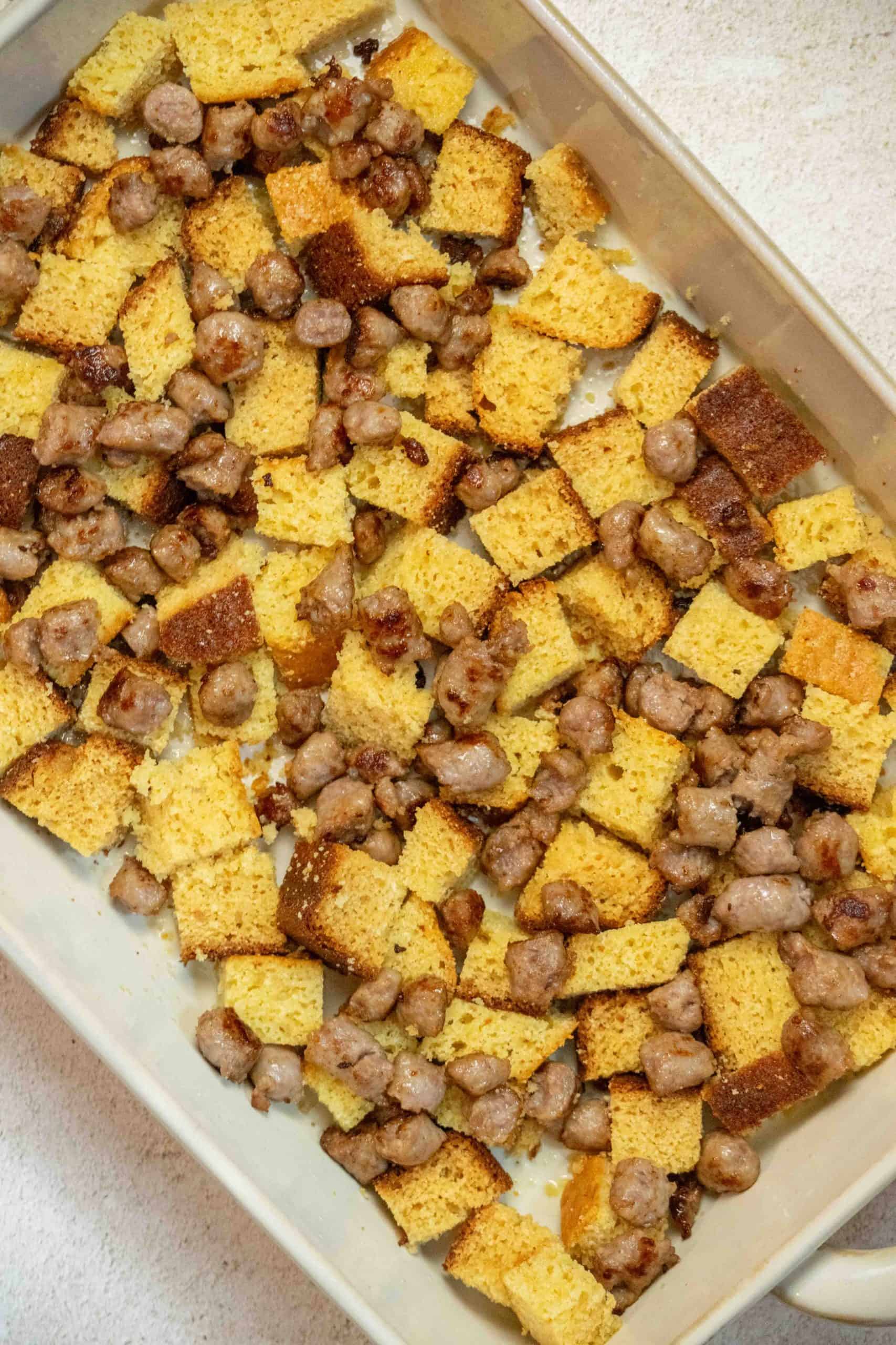 Sausage, Bacon and Egg Cornbread Breakfast Casserole : Jawns I Cooked