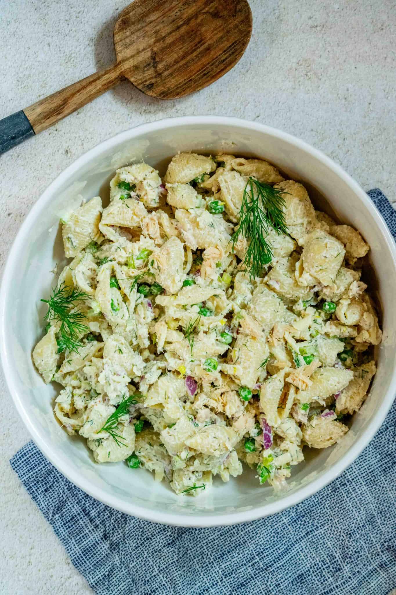 Creamy Cold Tuna Noodle Casserole Salad with Peas : Jawns I Cooked