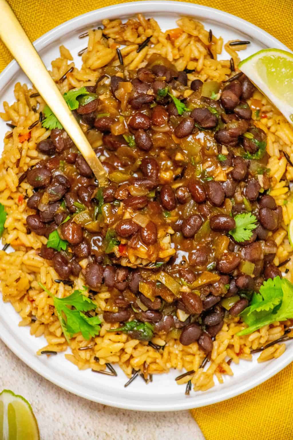 Easy Cuban Style Black Beans (Quick Canned Recipe) : Jawns I Cooked