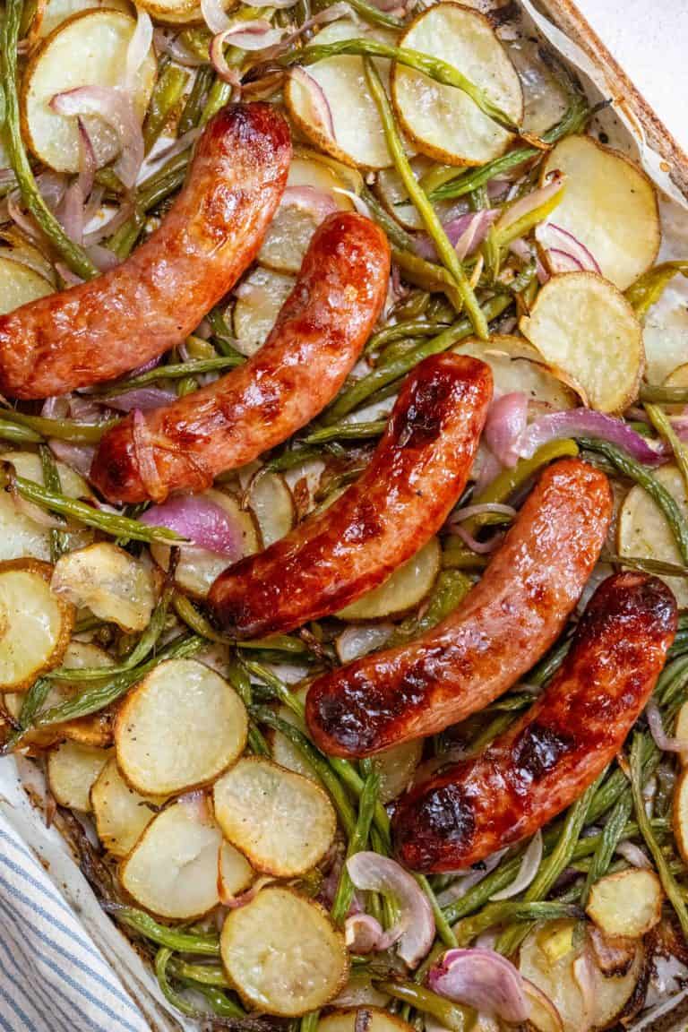 Sheet Pan Bratwurst and Potatoes with Green Beans : Jawns I Cooked